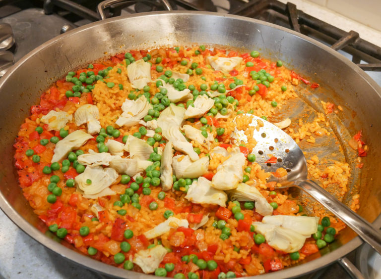 Paella with lots of socarrat - Your Allergy Chefs